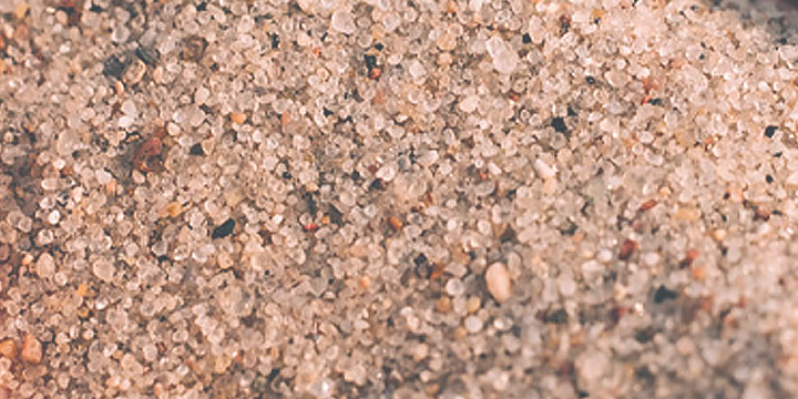 Choisir la meilleure terre pour cannabis : guide du cultivateur - RQS Blog